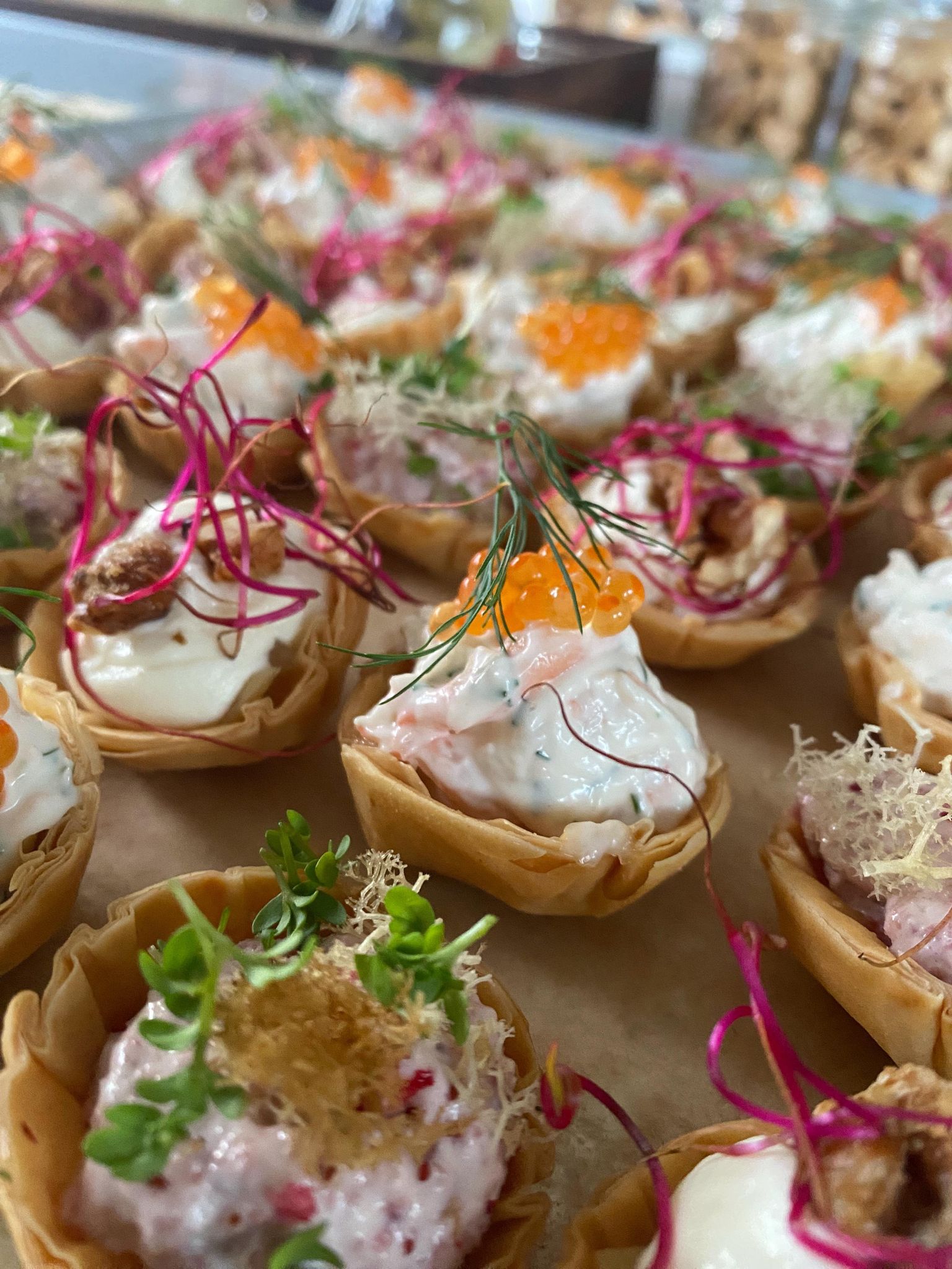 Catering för mingel - Låt Monrads hjälpa er med mingelmaten!